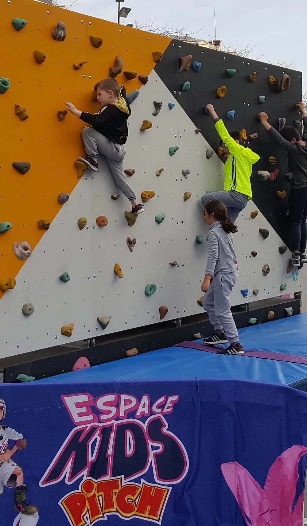 Pan d'Escalade Mobile : louez votre structure - ESCAL'Grimpe